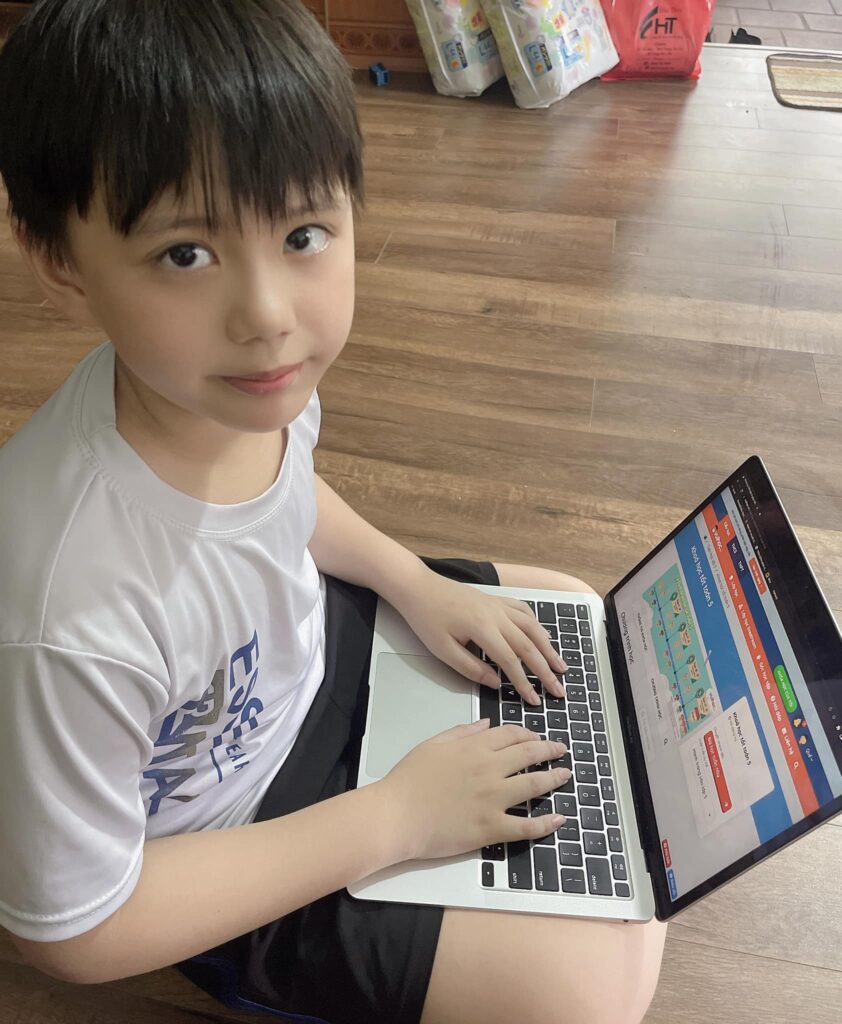 KidTech – Lập trình cho trẻ em 6 – 18 tuổi